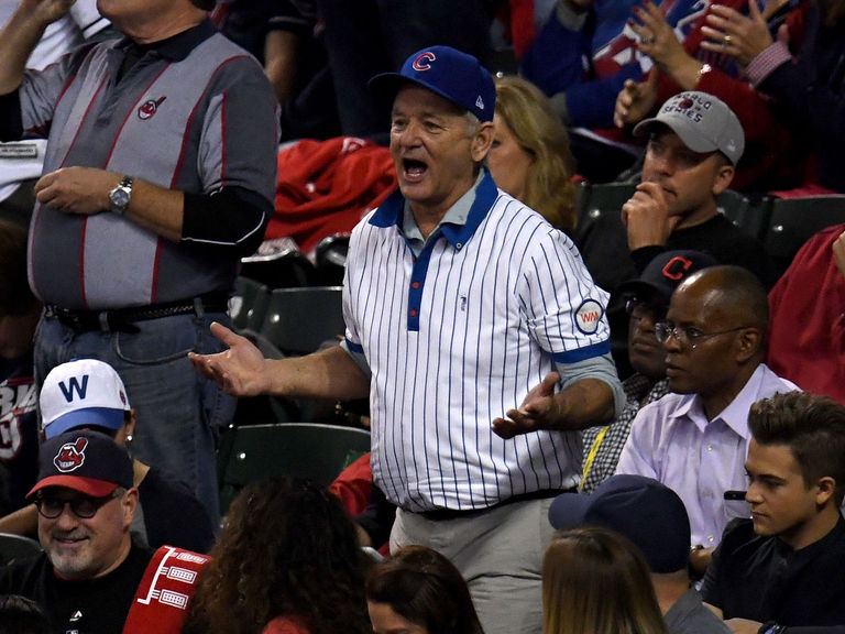 Watch: Bill Murray gets playful celebrating Cubs' grand slam | theScore.com