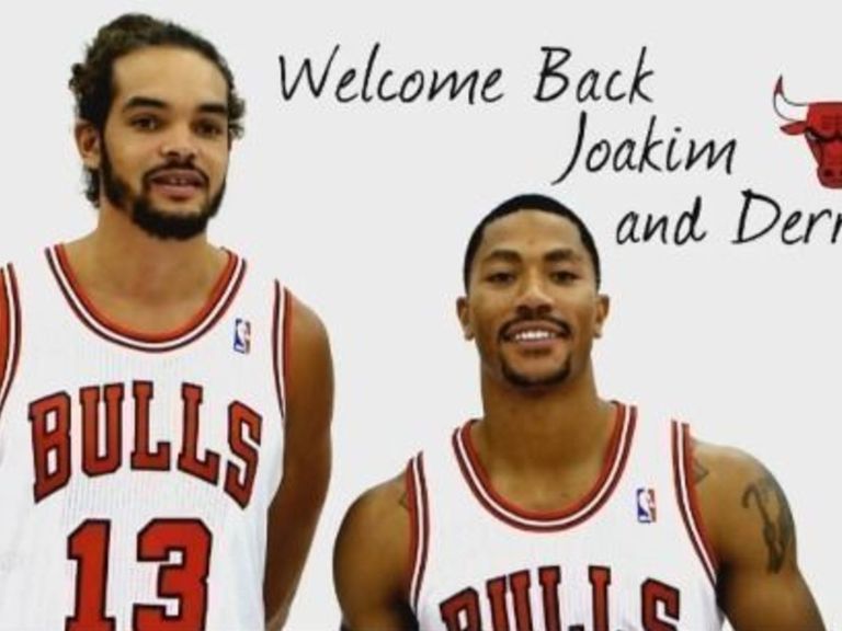 Bulls welcome Noah, Rose with touching tribute video | theScore.com