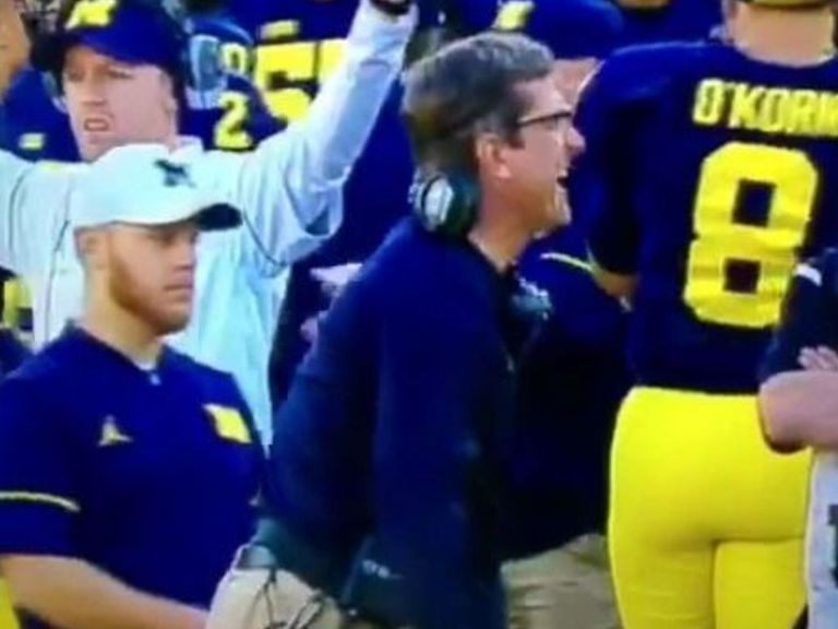 Jim Harbaugh throws epic temper tantrum on sideline | theScore.com