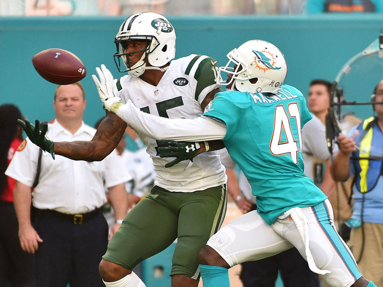 Marshall: Dolphins' Maxwell 'gets paid way too much money' | theScore.com