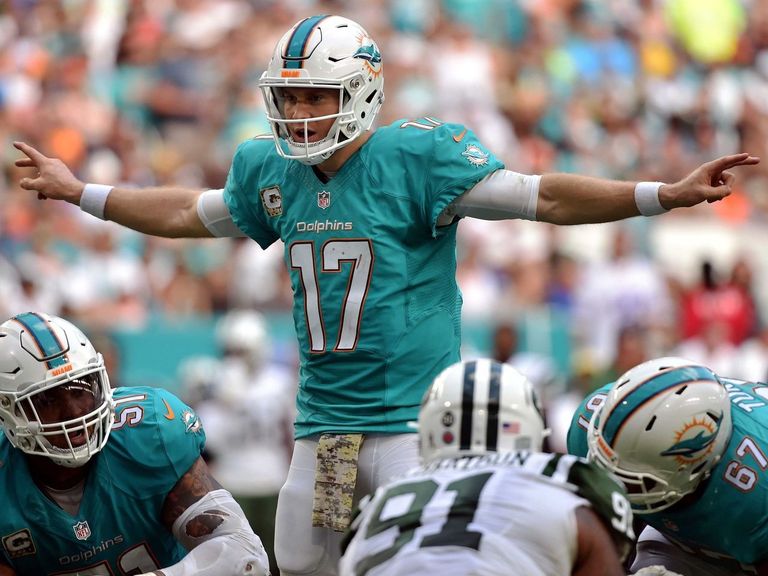 Sage Rosenfels column: Tannehill entering make-or-break season ...