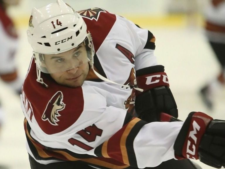 NHL world sends well wishes to Craig Cunningham | theScore.com