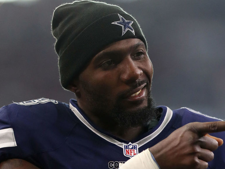 Dez tweets he's starting FA visits next week, will meet with Browns ...