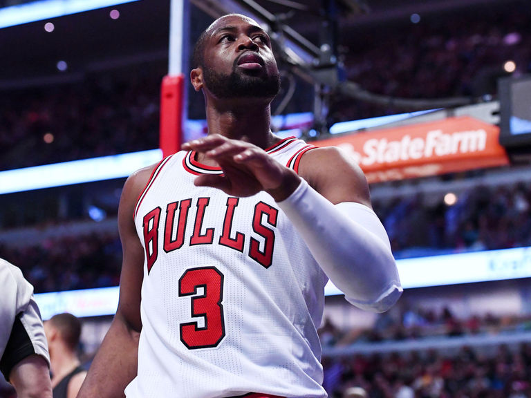 Wade had difficulty seeing vs. Nets due to migraine | theScore.com