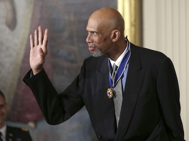 UCLA to honor Abdul-Jabbar for Presidential Medal of Freedom | theScore.com