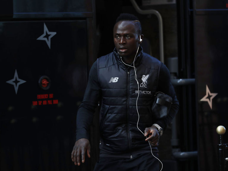 Mane's arrival in Liverpool delayed by flight issues, expected back ...