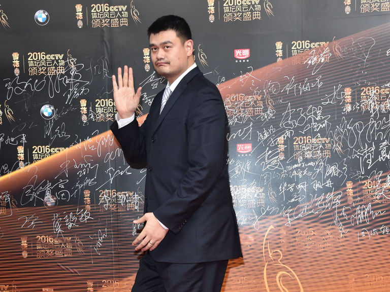 Yao: Jersey retirement scuttled dreams of 10-day contract | theScore.com