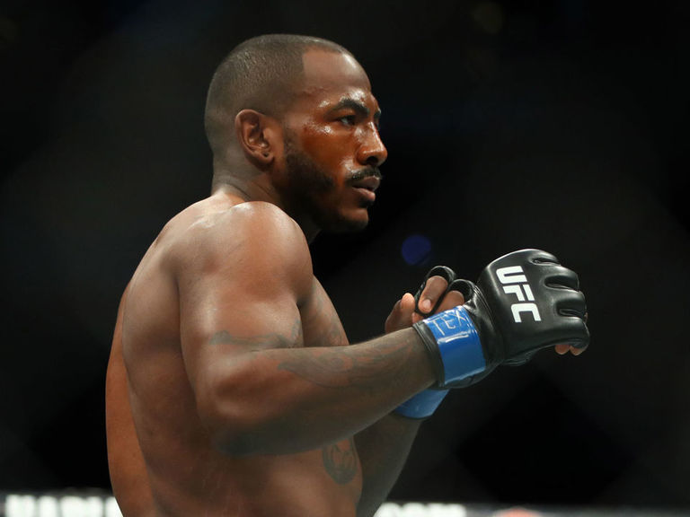 Rountree draws Oleksiejczuk at UFC 219 with Saki out | theScore.com