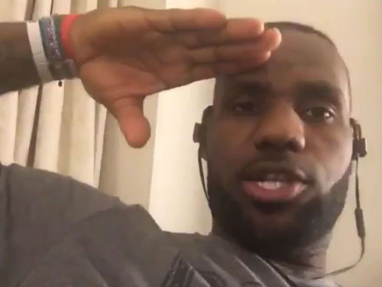 Watch: LeBron salutes 'the GOAT' Tom Brady, Pats on Super Bowl victory ...