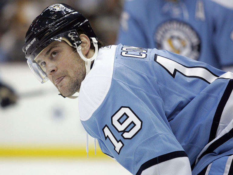 Report: Former NHLer Mike Comrie under investigation for rape ...