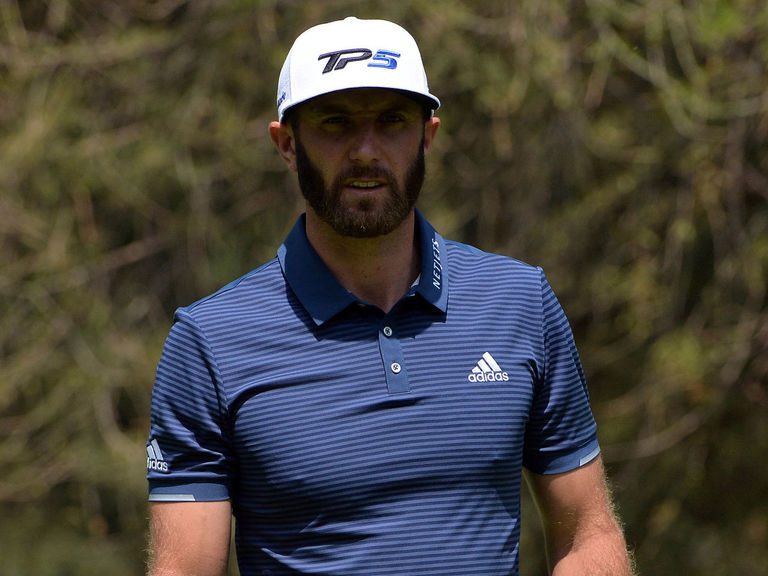 Watch: Johnson, Knox hit the flagstick | theScore.com