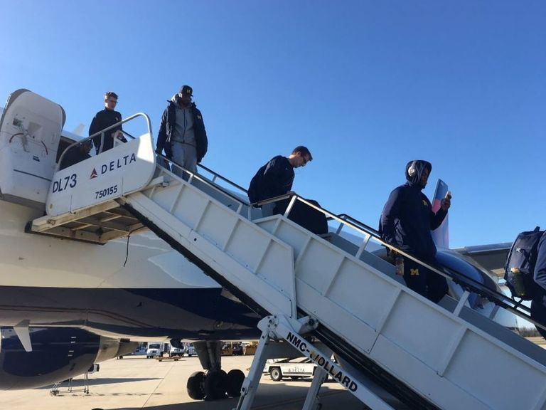 Michigan plane arrives safely in Washington following runway scare ...