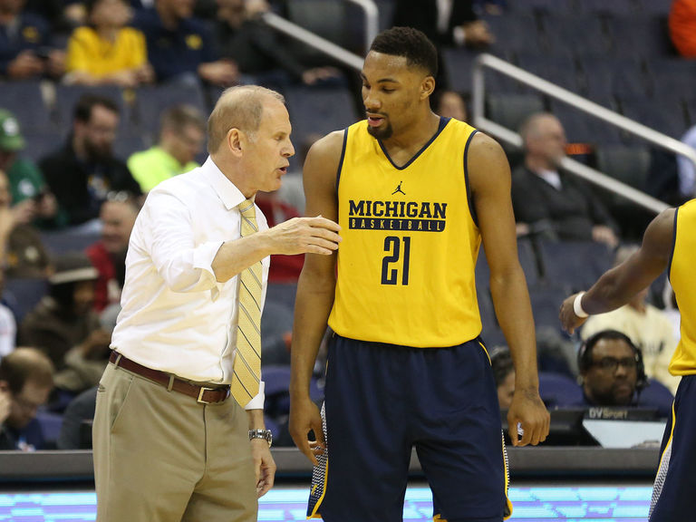 Passengers on Michigan flight describe scary scene: 'Thought it was ...