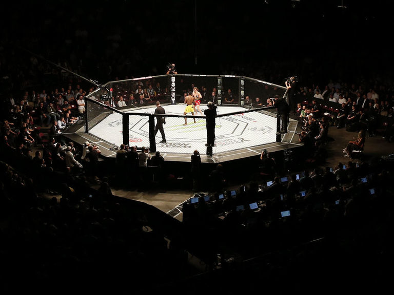 UFC outlines new policies for Reebok outfitting pay, media obligations ...