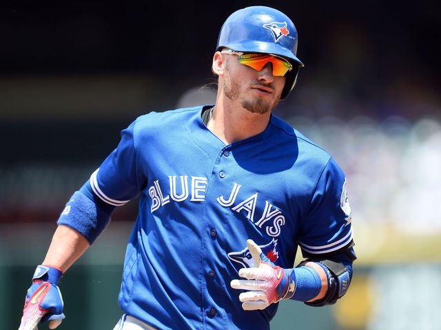 Donaldson exits after tweaking calf | theScore