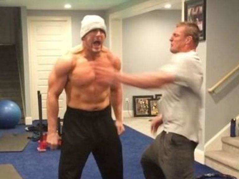 Gronk Goes Insane Pumping Up Wwes Mojo Rawley