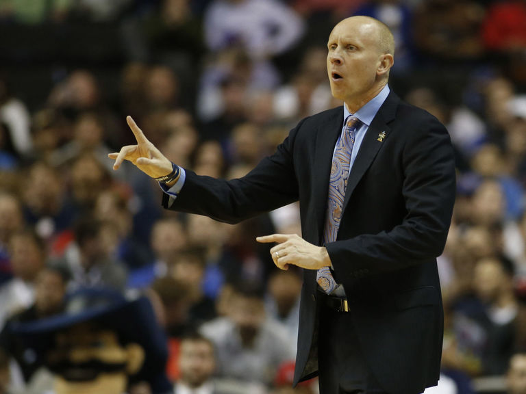 Arizona's Miller: Chris Mack 'had his way with us tonight' | theScore.com