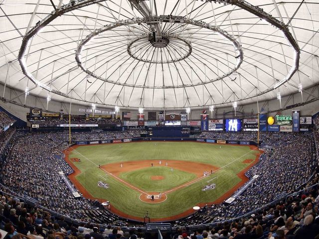 Woman maintains that ex-Rays doctor sexually abused her | t…