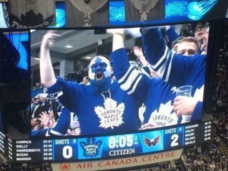 Maple Leafs, fans light up after 'Dart Guy' shown on scoreboard ...