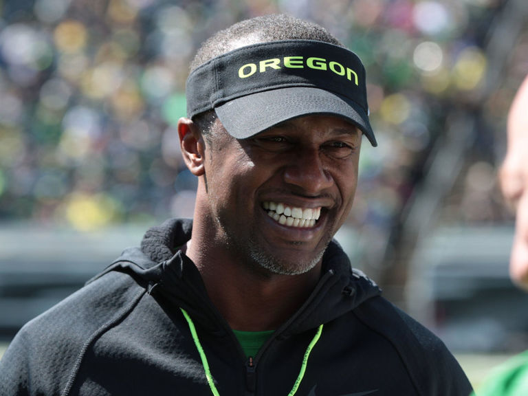 Taggart leaves Oregon for Florida State after 1 season | theScore.com