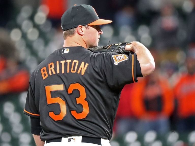 Britton undergoes 2nd MRI after forearm issue resurfaces | theScore.com