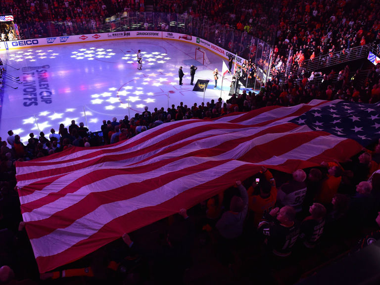 Preds' anthem singer laments being replaced by country stars | theScore.com