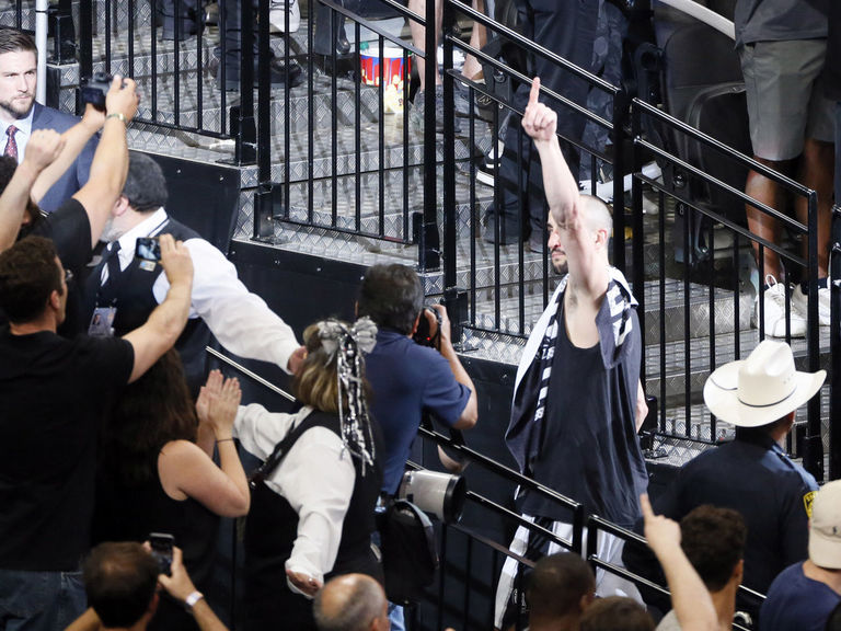 Green on Ginobili: 'First-ballot Hall of Famer' | theScore.com