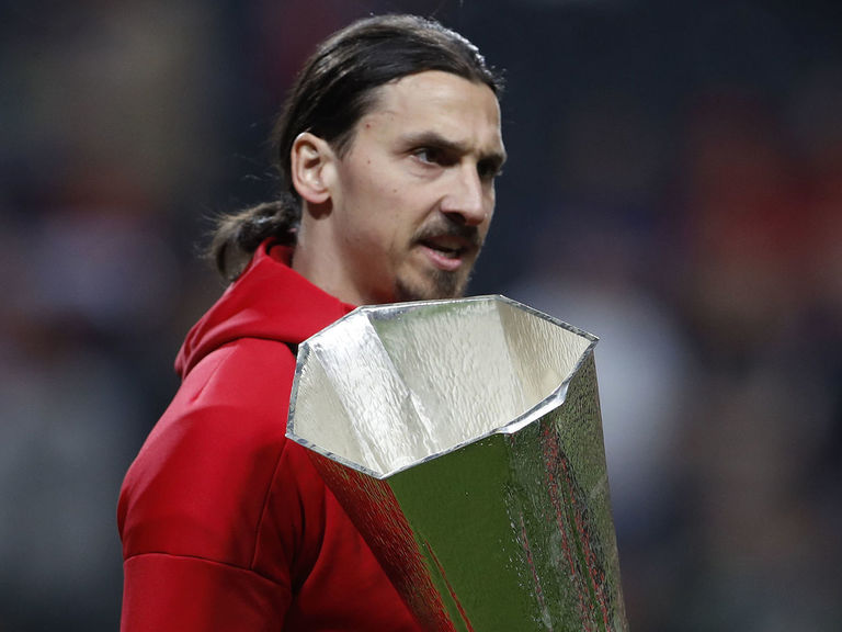 Ibrahimovic released by Manchester United | theScore.com