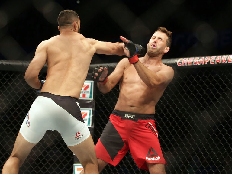 Watch: Dominick Reyes wins UFC debut via 29-second KO | theScore.com