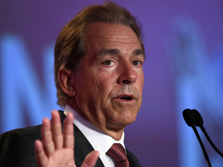 Watch: Saban rips reporter for suggesting QB controversy | theScore.com