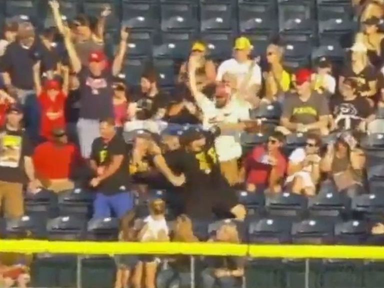 Watch: Angry Pirates fan hurls Cardinals HR ball into river | theScore.com