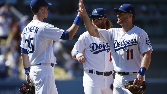 MLB Power Rankings: Dodgers remain untouchable, Brewers fal…