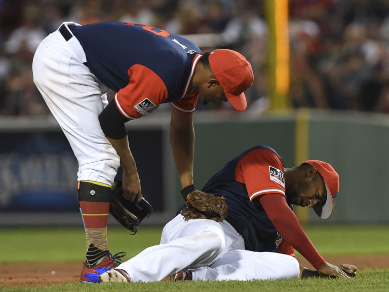 Nunez leaves game with wrist injury after collision with Machado ...