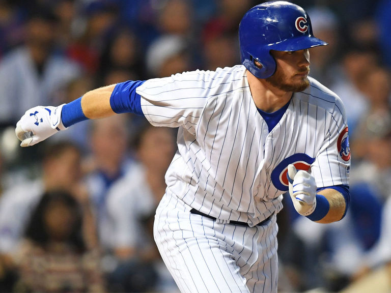 Watch: Cubs' Happ thinks he hit for cycle, sprints into 3rd on fly out ...