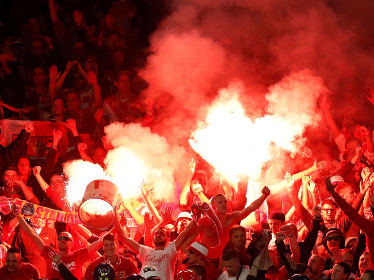 Wenger gives credit to 'very clever' Koln fans who filled Emirates ...