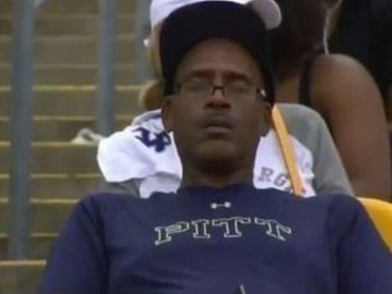 Pitt's blowout loss to Oklahoma State puts fans to sleep | theScore.com