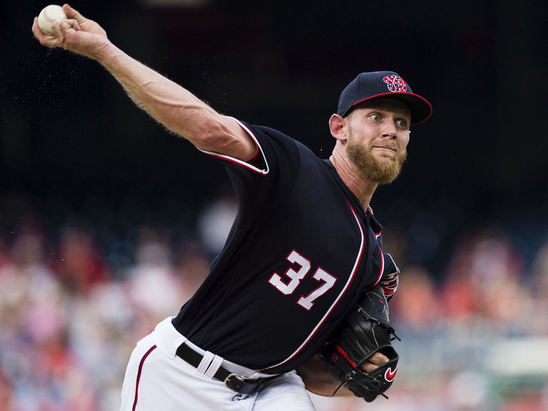 Strasburg's scoreless streak ends at 35 innings on bungled catch ...