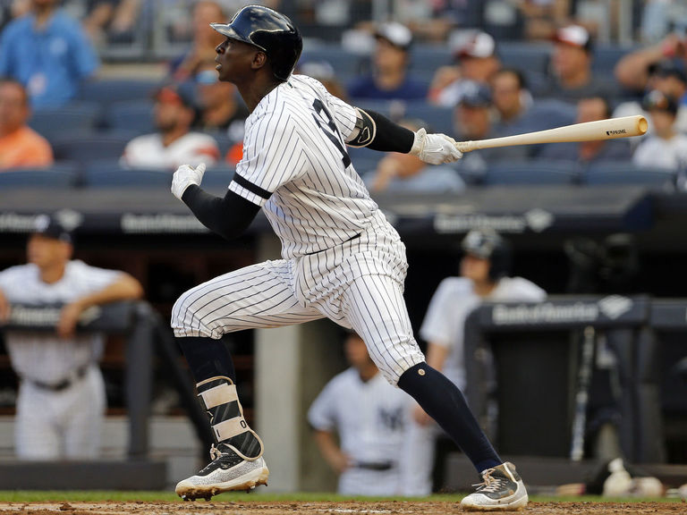 Watch: Gregorius breaks Jeter's Yankees SS record with 25th HR | theScore.com