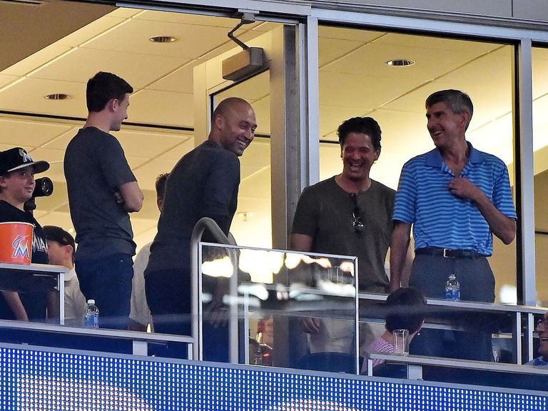Look: Derek Jeter gets comfy in his new office digs with Marlins ...