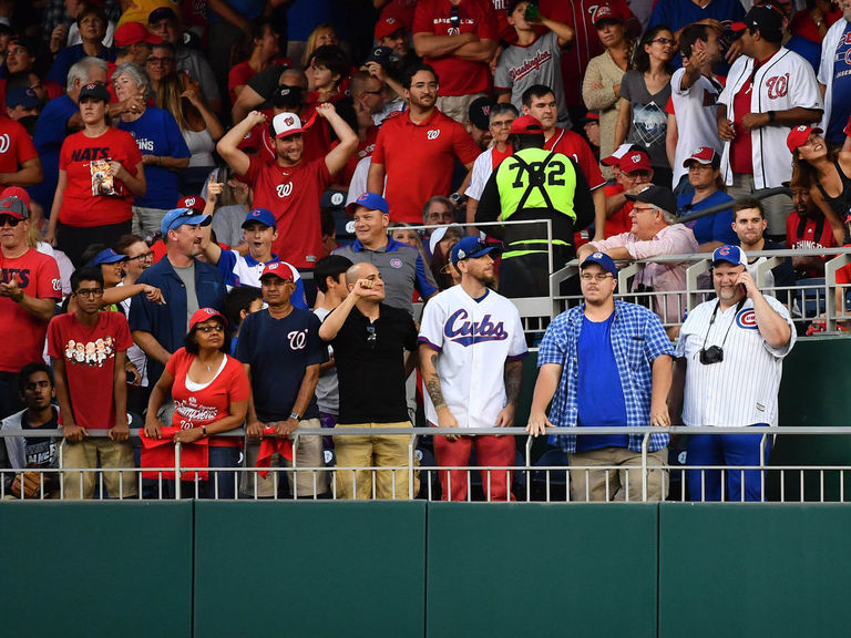 Cubs' homer-catching fan confidently shakes Bartman comparison ...