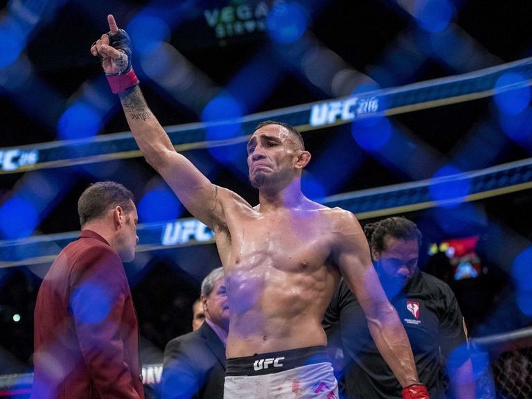 Ferguson: UFC shouldn't strip me of title over 'freak injury ...