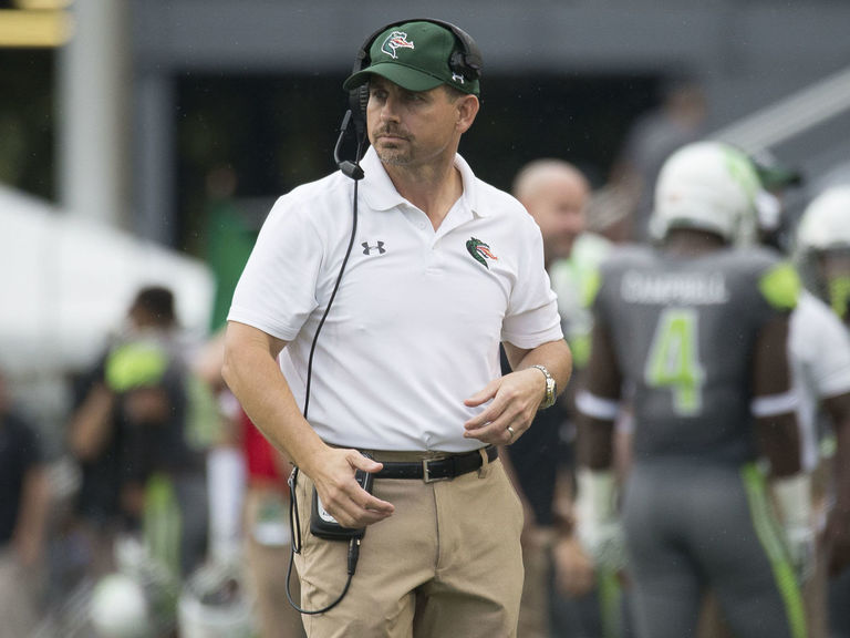 UAB working on long-term extension with head coach Bill Clark ...