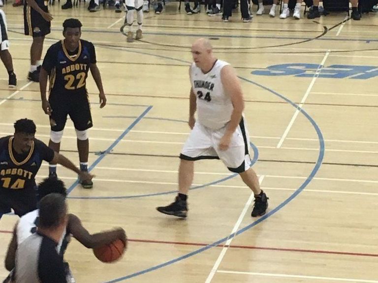 38-year-old bus driver makes college basketball team after dropping 50 ...