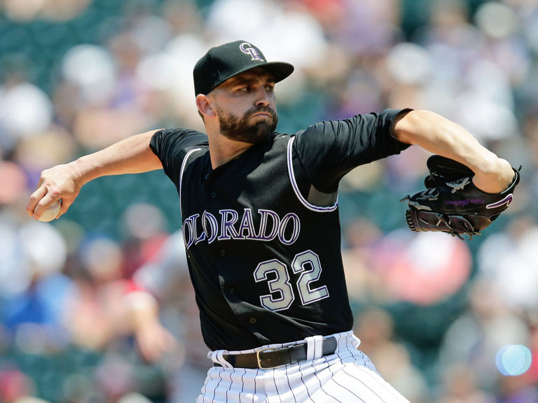 Cubs sign Chatwood to 3-year deal | theScore.com