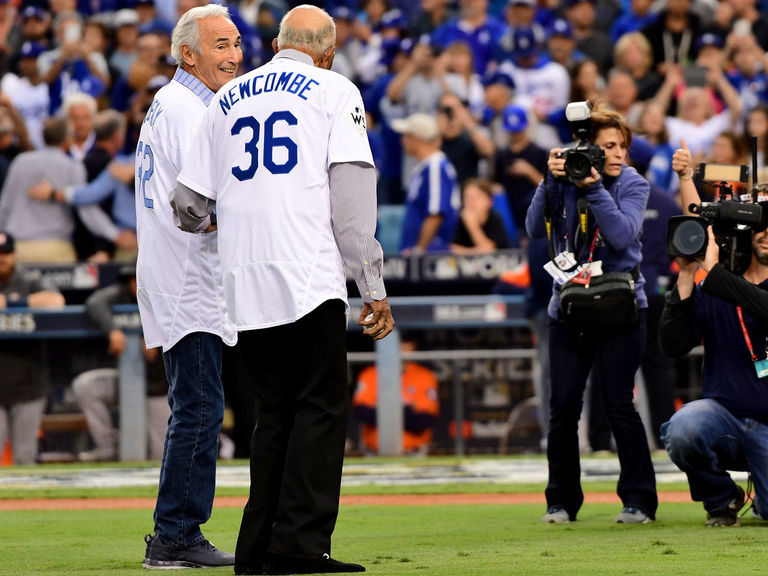 Watch: Koufax, Newcombe get Game 7 started with ceremonial 1st pitches ...
