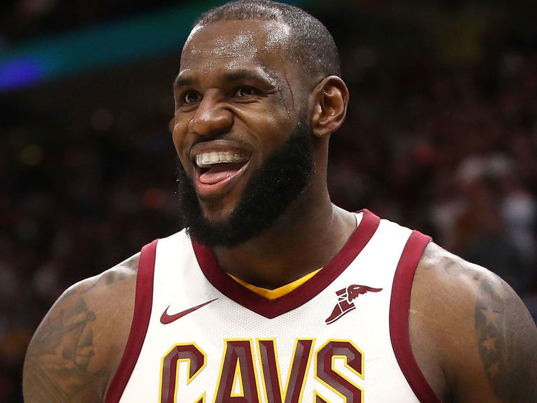 LeBron explains 'Mood' Instagram post: 'I like Arthur' | theScore.com