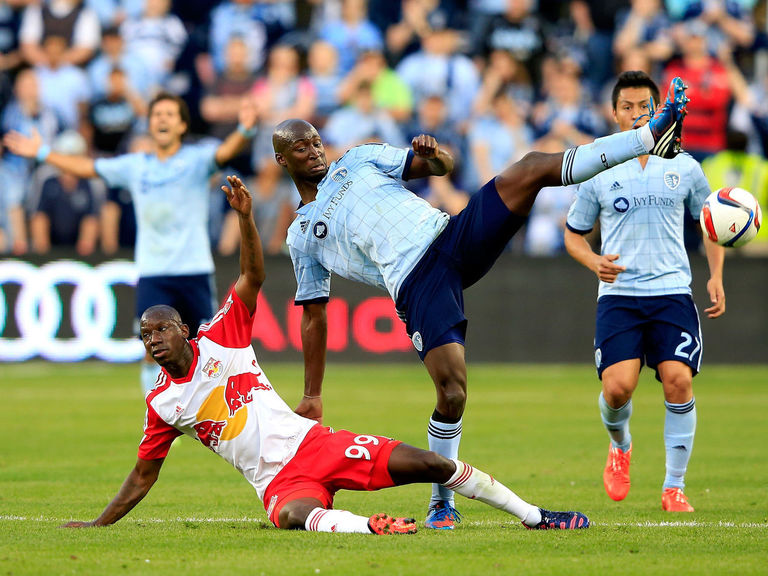 Sporting KC's Ike Opara named Defender of the Year | theScore.com