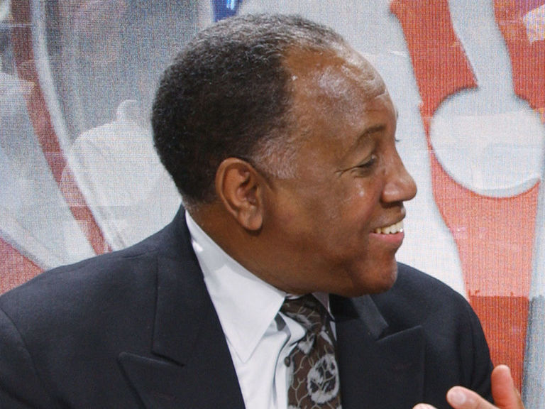 Former NBA player, broadcaster Steve Jones dies at 75 | theScore.com