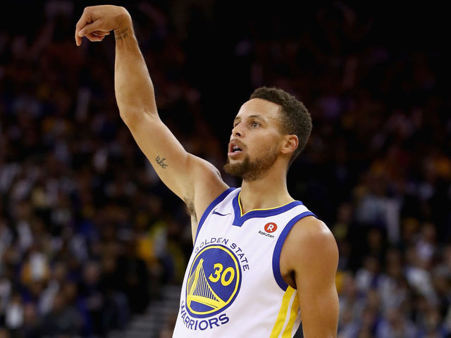 Curry commends new guidelines discouraging young kids from