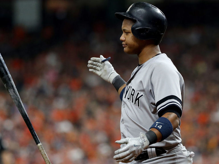 Report: Mets to check in with Marlins about Starlin Castro | theScore.com